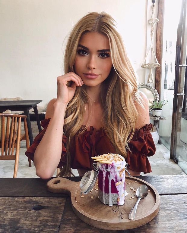 Pamela Reif Curiousone