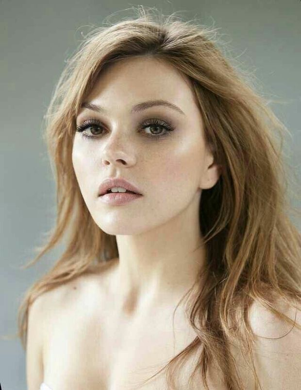 Aimee Teegarden Loackerclassic