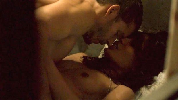Freida Pinto Nude Sex Scene Scandalplanetcom