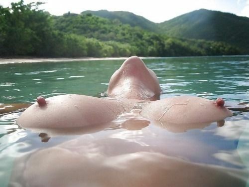 Flotation Devices Deployed Duketherat