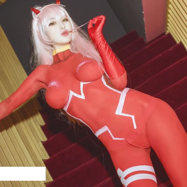 Korean Model Cosplay Truongann