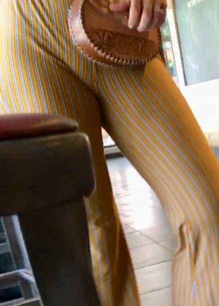 Hot Blonde At Starbucks Sadielexxxington