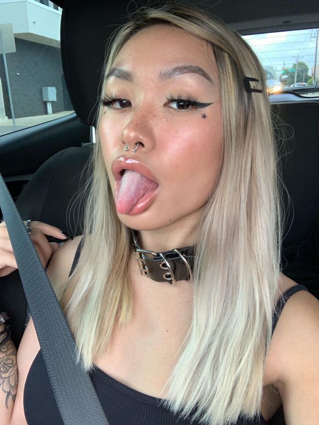 Asian Tongue Jimpinhead