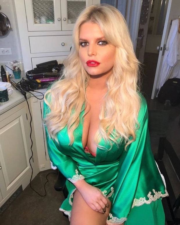 Jessica Simpson Laddie4807