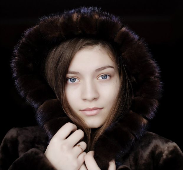Deep Blue Eyes Curiousandhorny