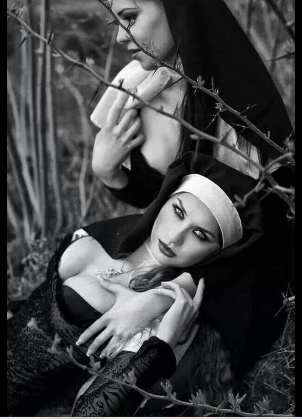 Sinister Sisters Sweetd