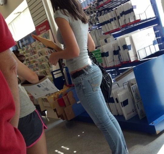 Nice Ass In Jeans Shezma