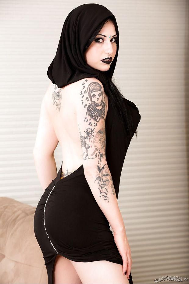 Mistermadis Black Lipstick Pin 58593529