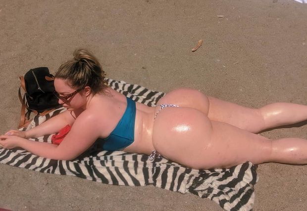 Big Booty On The Beach Numberjuan738