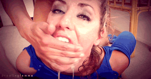 Finger Gagging Lololon