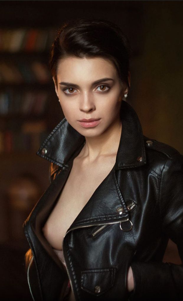 Tanya Frost By Maxim Maximov Ckrius