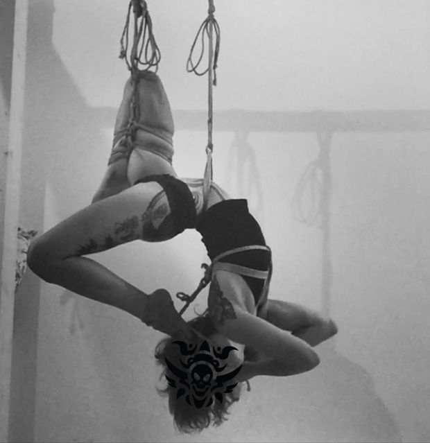Hip Harness Superdom