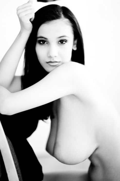 Gorgeous Tomyarchives