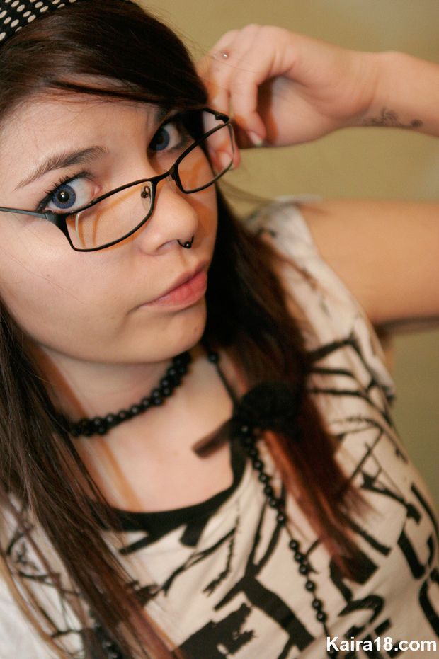 Emo Slut Parlo
