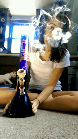 Bong S