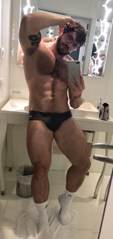 Hot Male Phnix