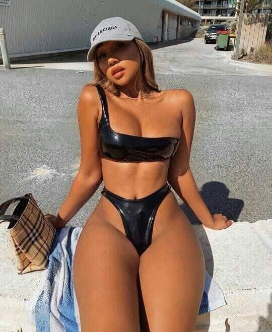 Thick Bikini Nicodemus