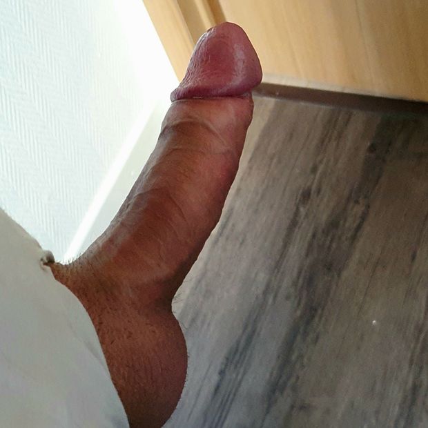 Ripped My Pants Cock Out Telraam