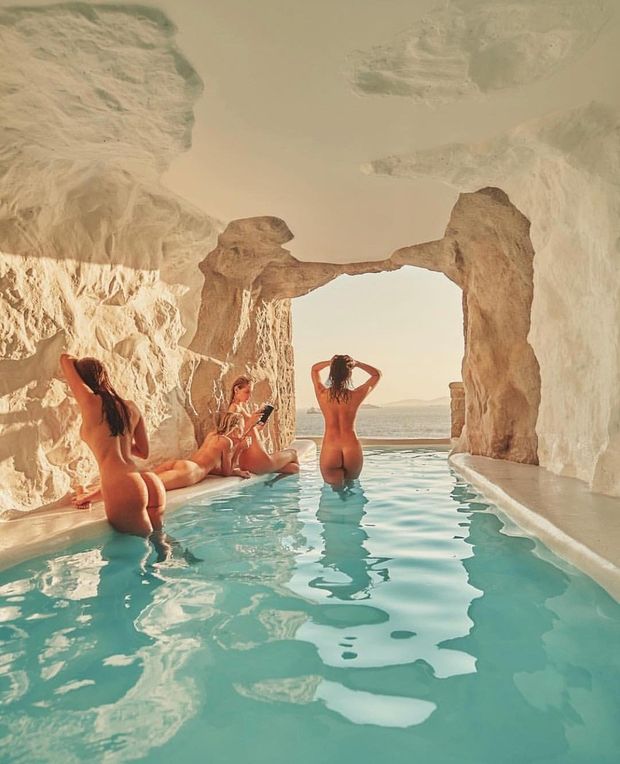 Harem Grotto Temop