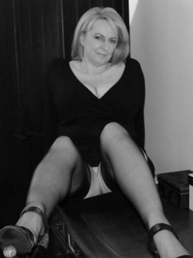 Commando Eroticenglishlady