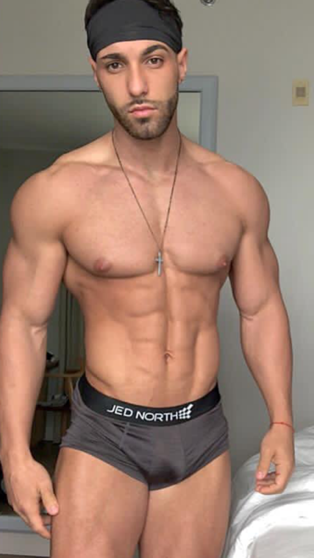 Sexy Man Phnix