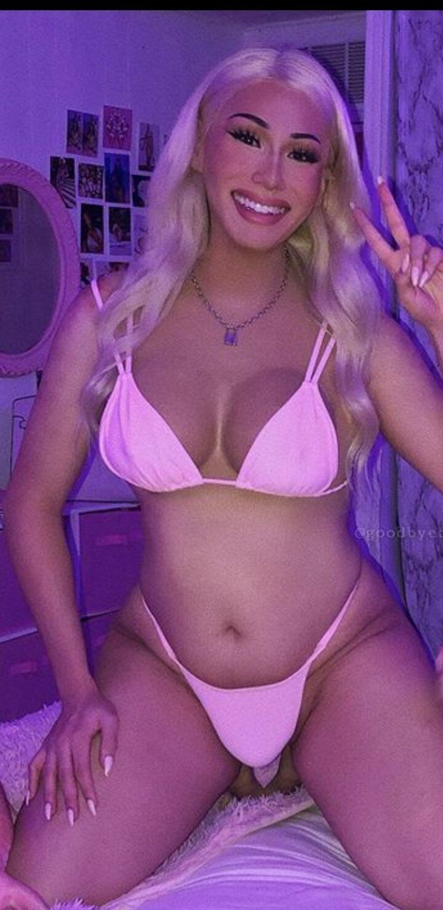 Yummy Bulge Alern95