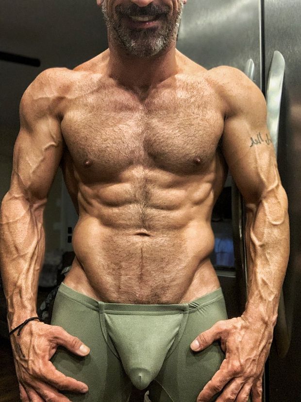 Hunter Xavier Phnix