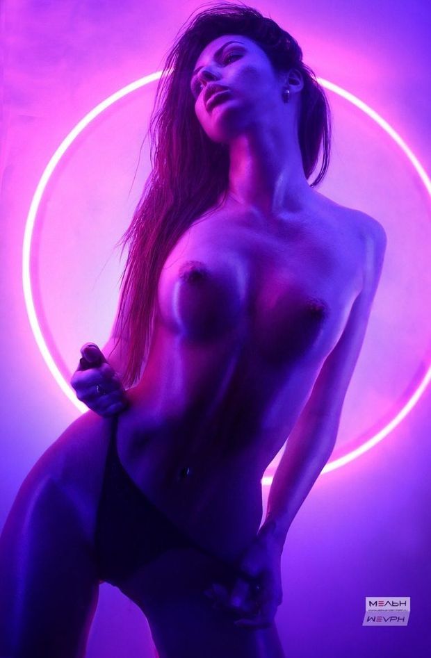 Hanna Netty Dreamslidex5