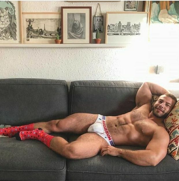 Sexy Man Phnix