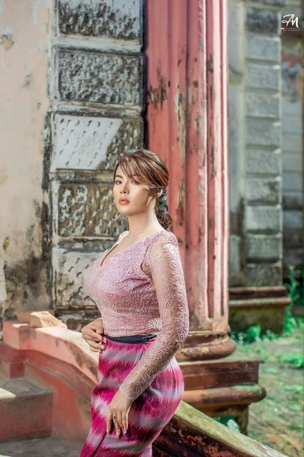 Shin Yoon Myat Maharnweoo