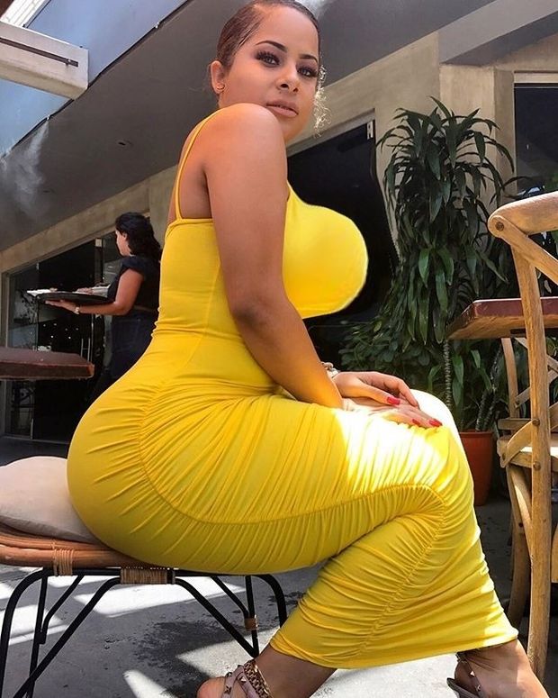 Thick Thighs Smoody73