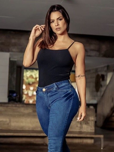 Brazilian Carol Dias 41 Jhonypro