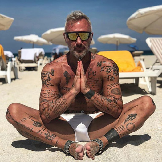 Gianluca Vacchi Phnix