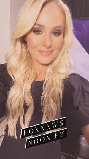 Tomi Lahren Pics