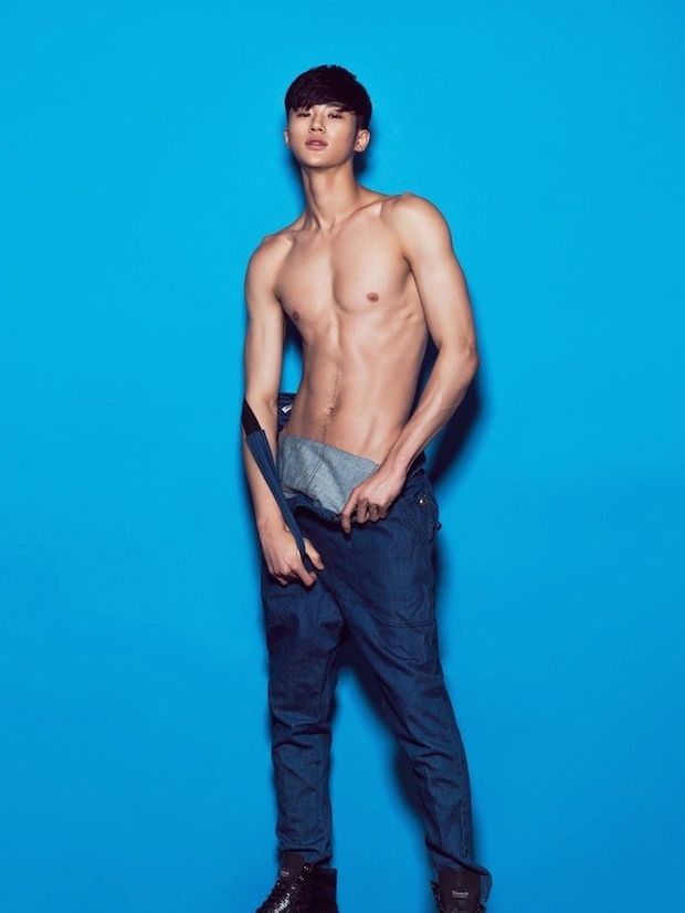 Asian Male Model Byeon Woo Seok Emre