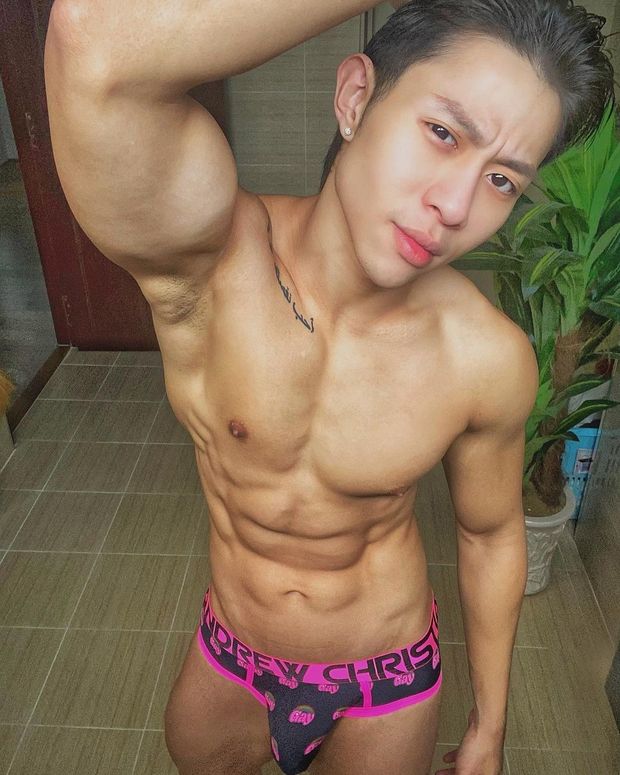 Asian Male Model Triệu Vĩnh Kiên Emre