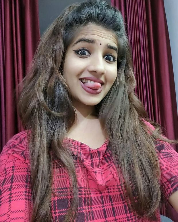 Nisha Singh Amsihra52 