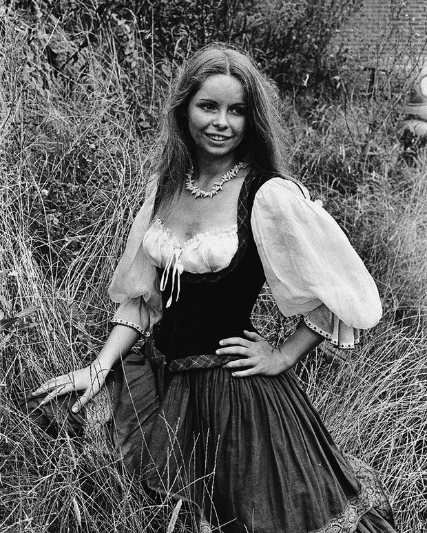 Lalla Ward Usernameexists