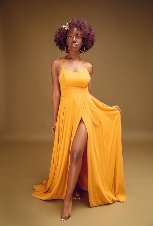 Stunning Ebony Model Tgg