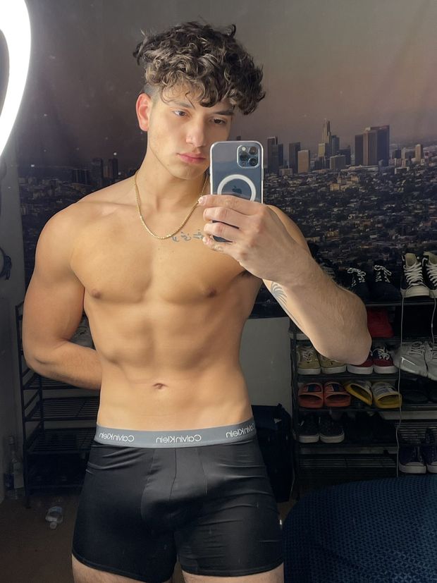 Hot Guy Emilio In Underwear Emre