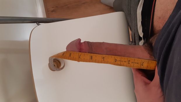 Measuring My Cock Jamesbig1992sex 