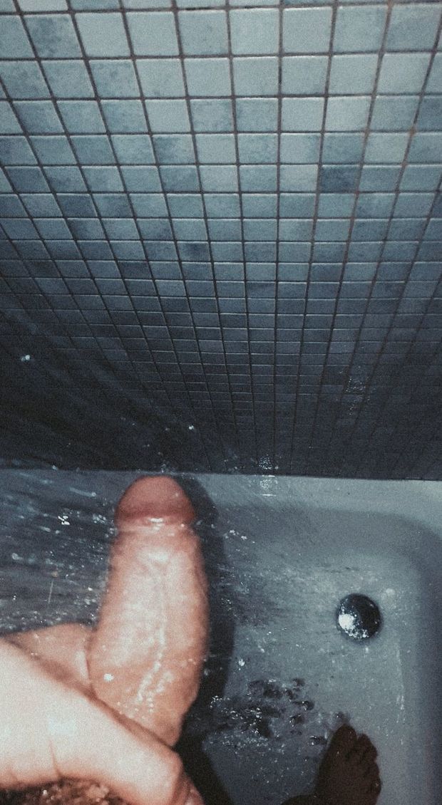 Water Perfect To Clean A Big Cock Zalthu