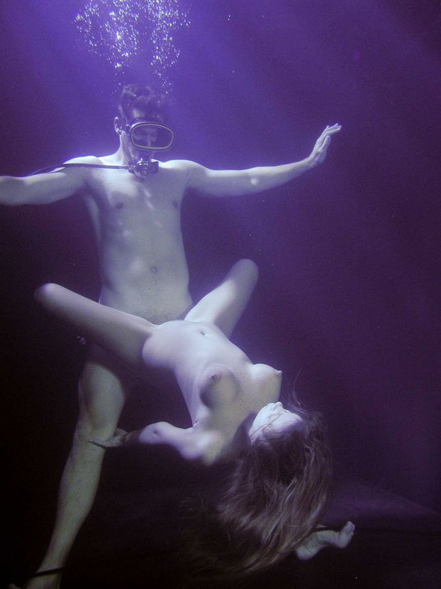Sex Under Water Hornymistermike