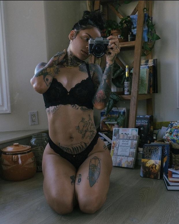 Kehlani Looking Sexy In Savagexfenty Bra And Cufo510