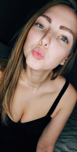 Mwah Pics