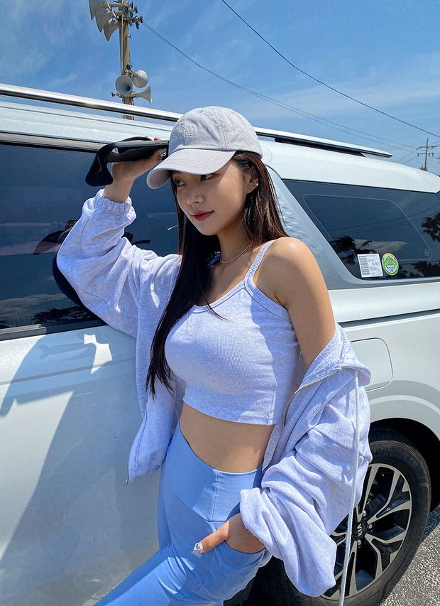 Eun Chae Curiousandhorny