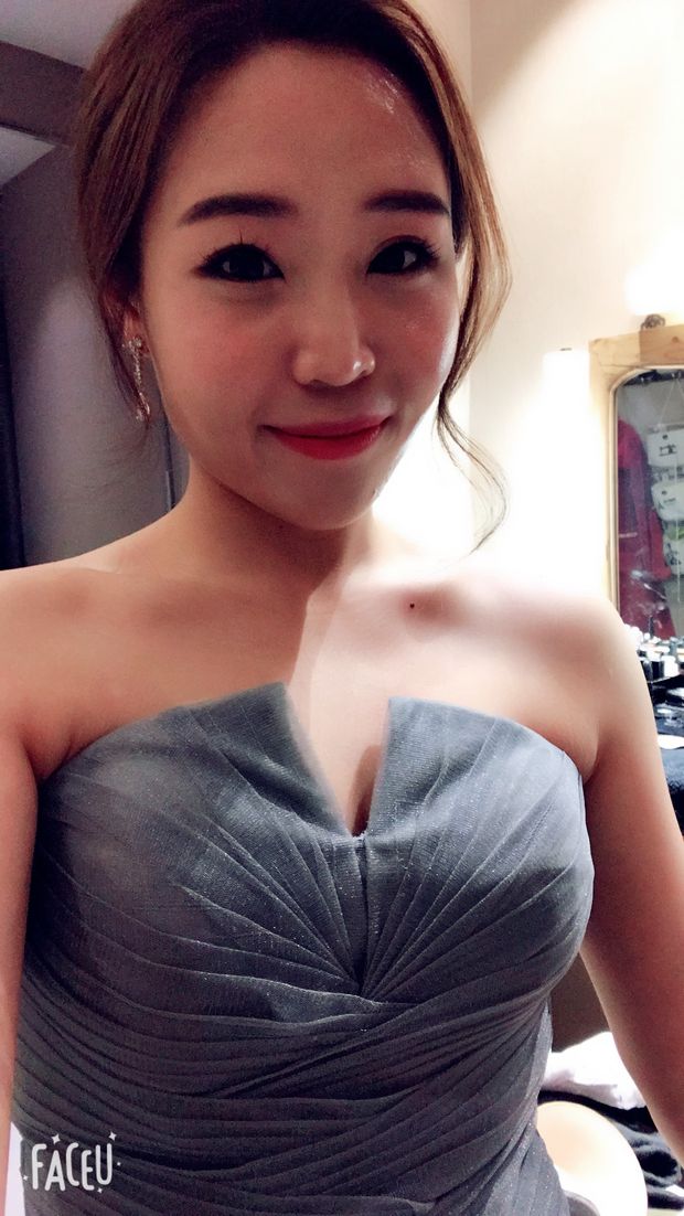 Just Married And Fucked By My Husband Tributer36