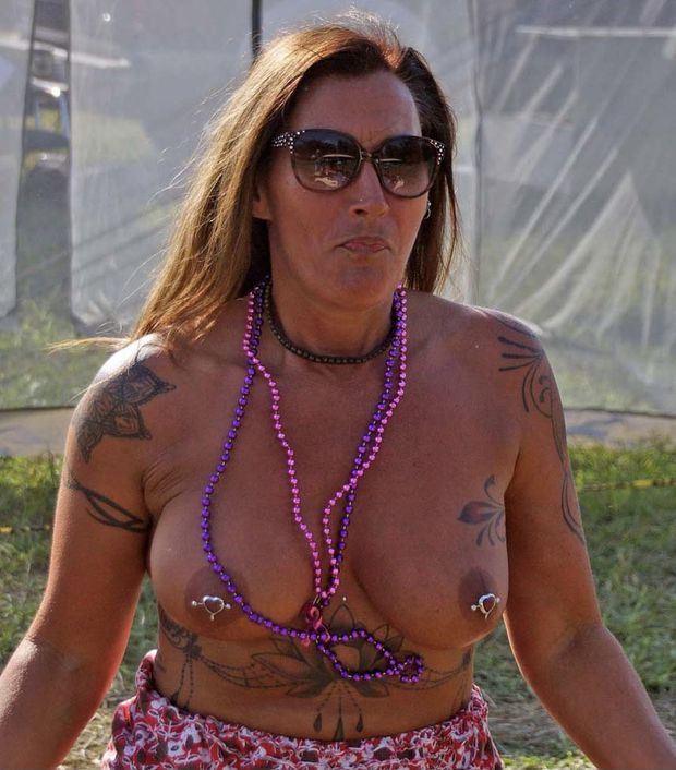 Biker Rally Woman Showing Big Tits Sexrepository69