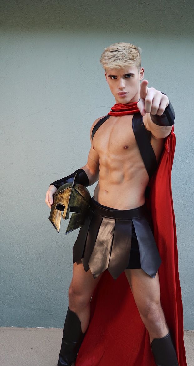 Hot Male Model Lucas Dell Emre