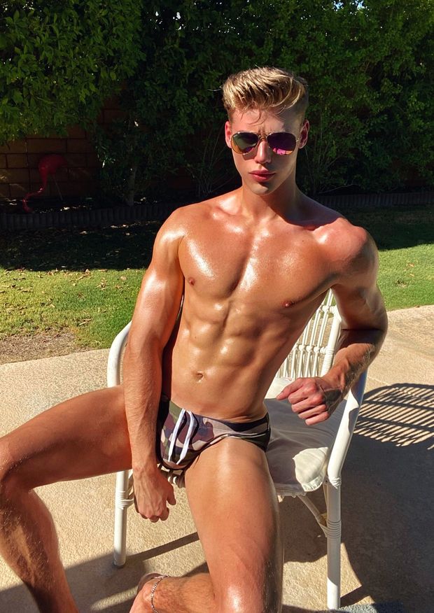 Hot Male Model Lucas Dell Emre